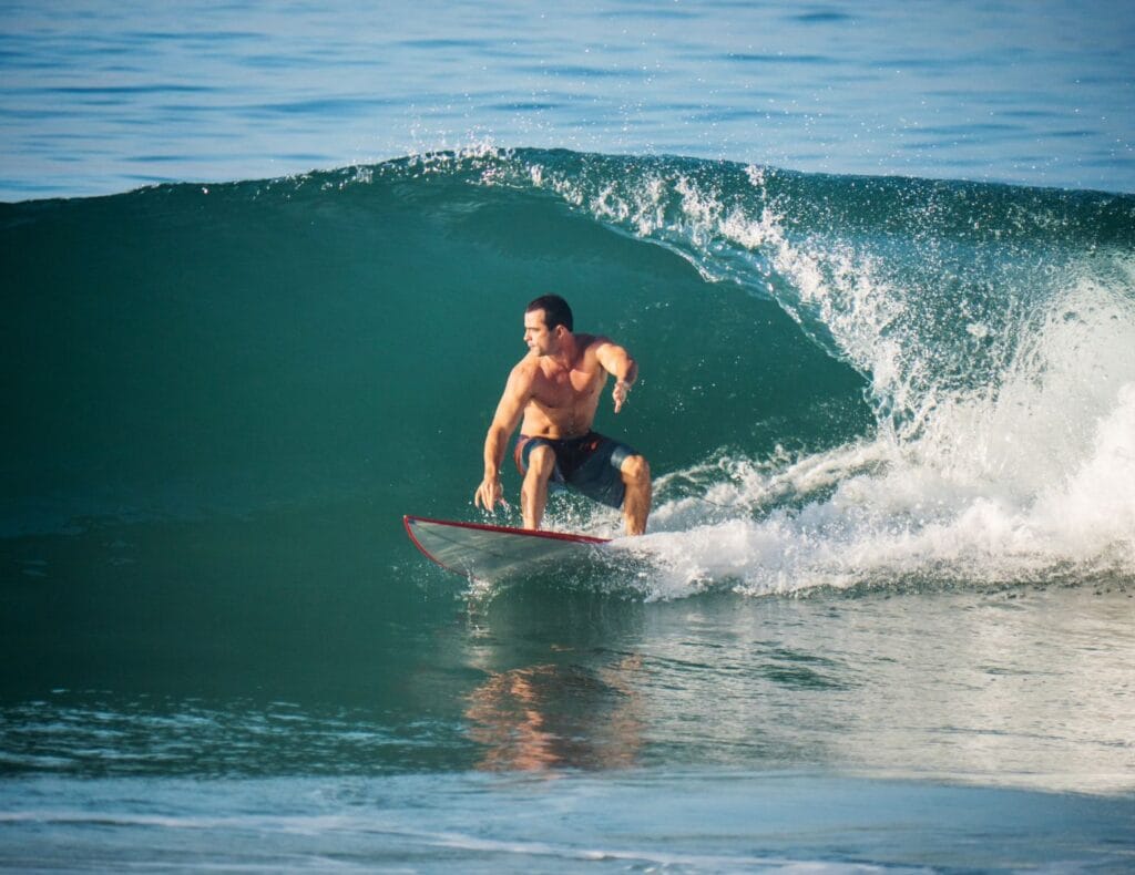 Surf in Jaco Costa Rica: Waves, Beaches, and Adventure - The Castle Of Oz